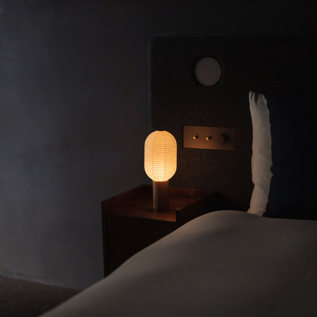 Japanese Paper Table Lamp “TORCHIN VERTICAL" for Japandi bedroom ...