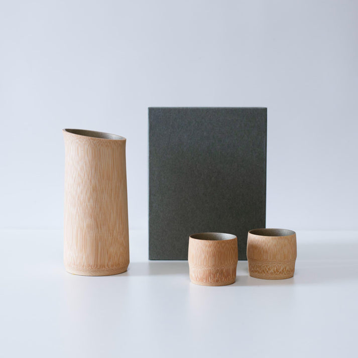 Japanese Bamboo Sake Set - Tin Makie | Handcrafted Kyoto Sake Set ...