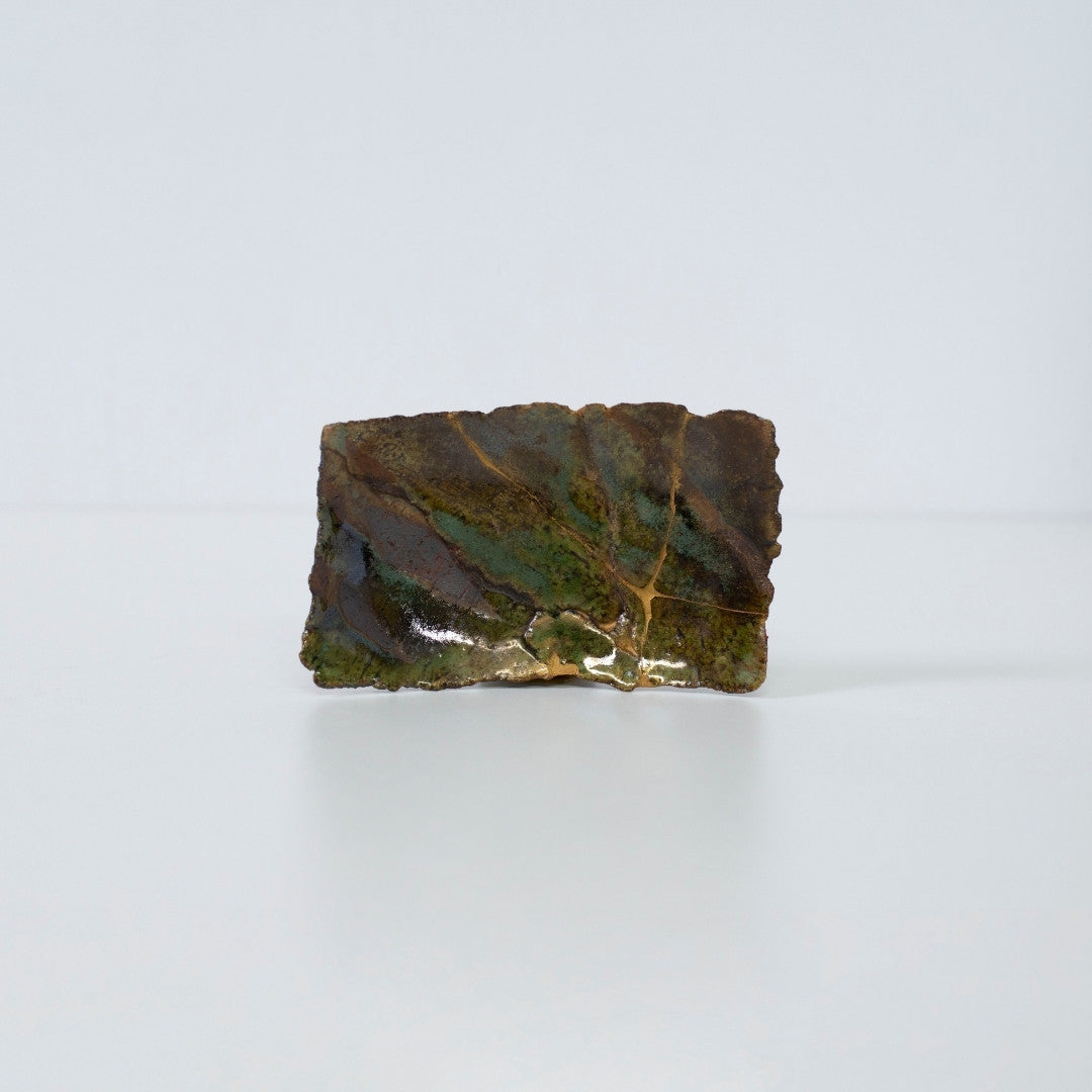 Kintsugi Plate "Oribe" Deep Green 02 – Japanese Art of Gold Repair ...