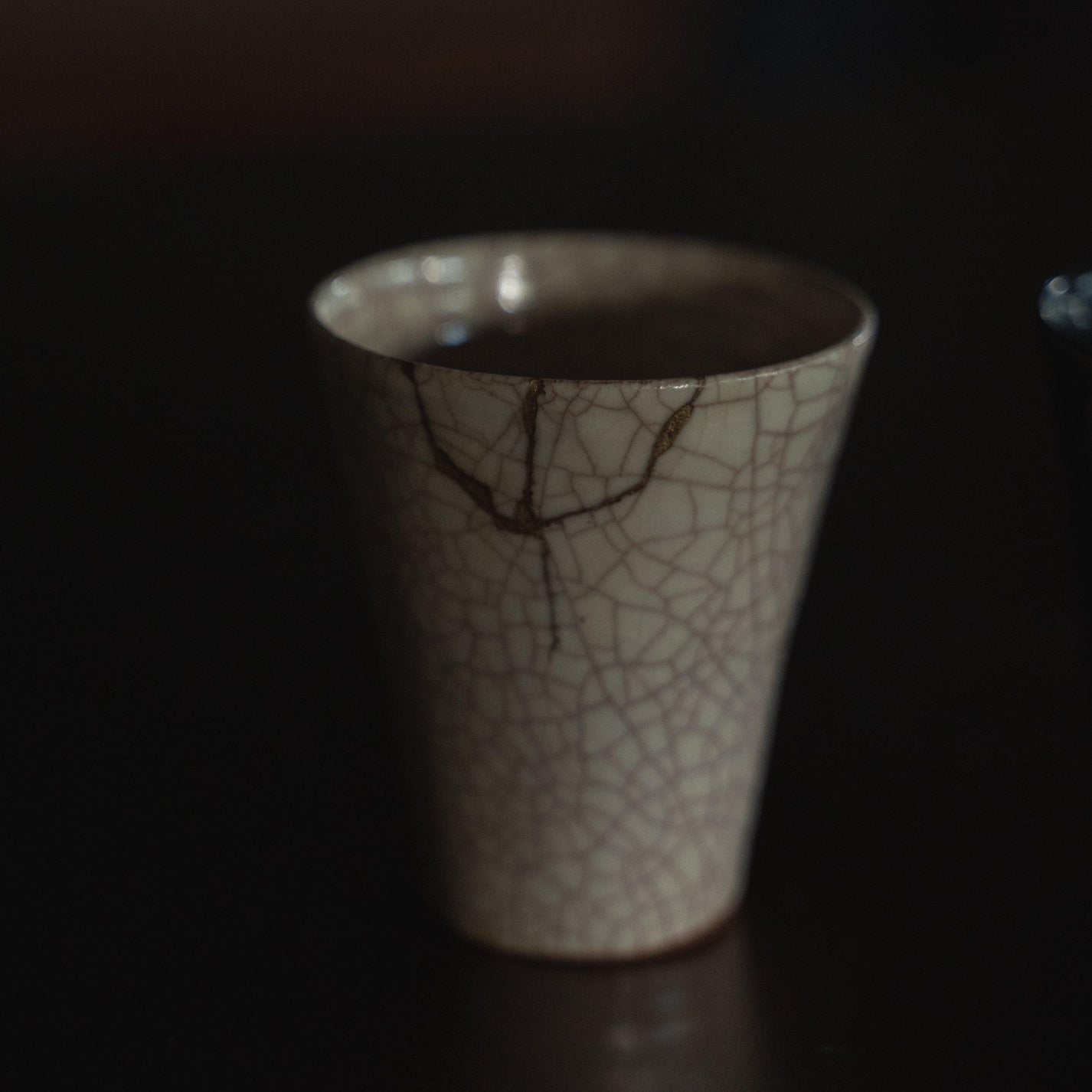 Kintsugi Cup "Vermilion Crackle" 01 | Handmade Japanese Pottery Art ...